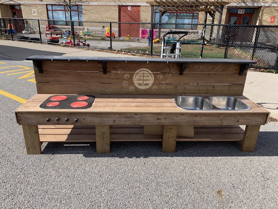 Grade 9 Students at Corpus Christi Build an Outdoor Kitchen for St ...